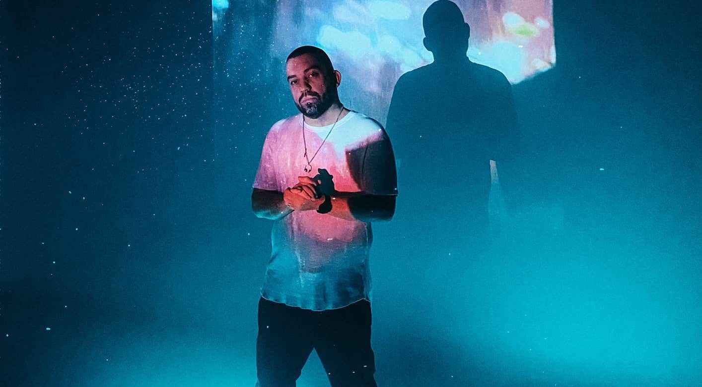 T.Danny-t a pólójánál fogva húzta be a szobába egy lány DR BRS legújabb ...